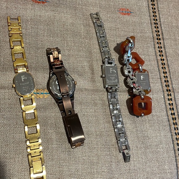 Fossil | Accessories | Fossil Vintage Watches Set Of 4 Assorted Styles ...